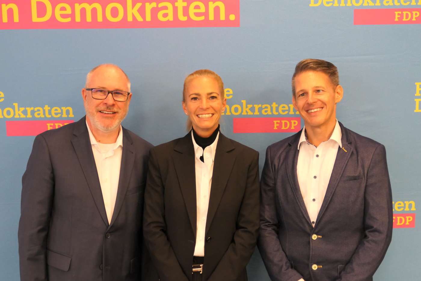Anke Pfeil einstimmig zur Spitzenkandidatin der FDP-Main-Kinzig gewählt ... Anke Pfeil einstimmig zur Spitzenkandidatin der FDP-Main-Kinzig gewählt ...